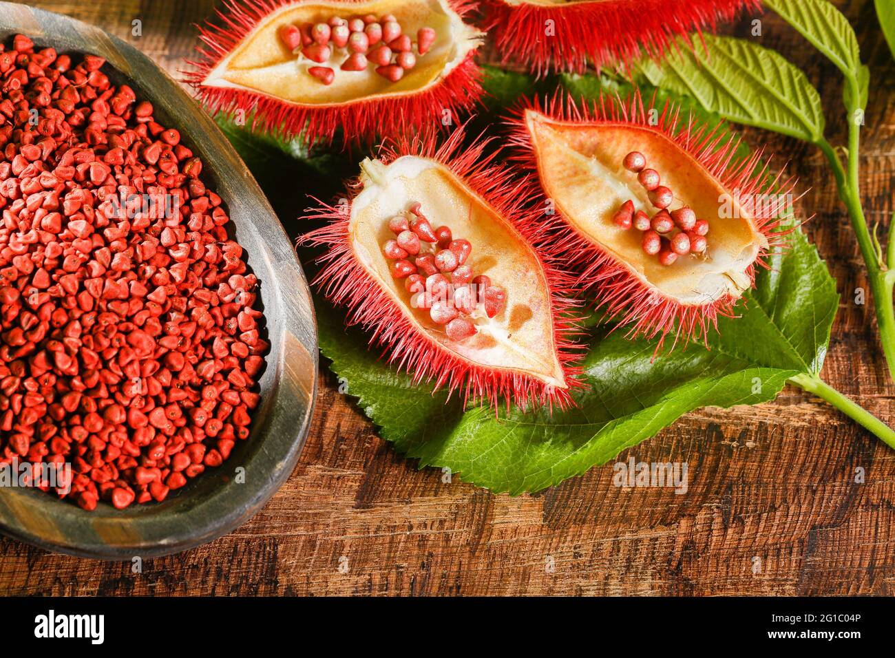 Annatto seeds, Onoto, Annatto, Bixa orellana, natural red pigment Stock ...