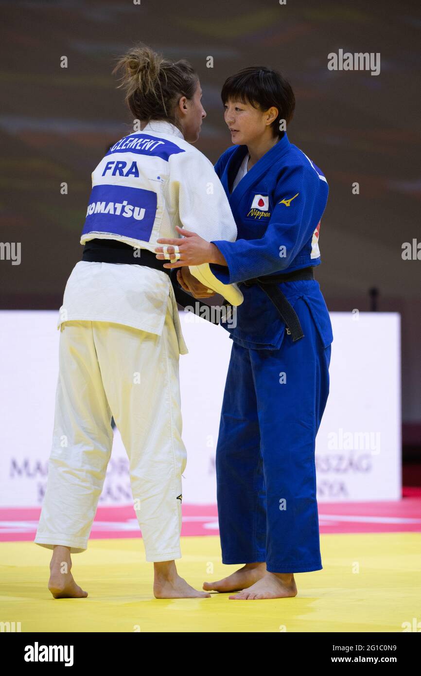 Japan's Natsumi Tsunoda and Melanie CLEMENT (FRA) -48 kg during the ...
