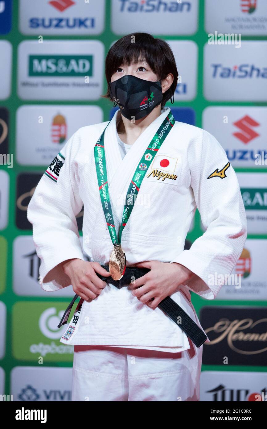 Japan's Natsumi Tsunoda Women -48 kg during the award ceremony2021 ...