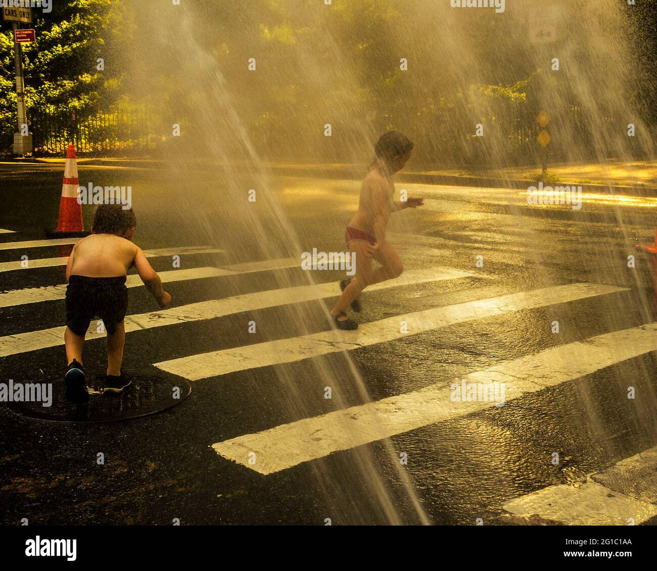 Fire hydrant kids hi-res stock photography and images - Alamy