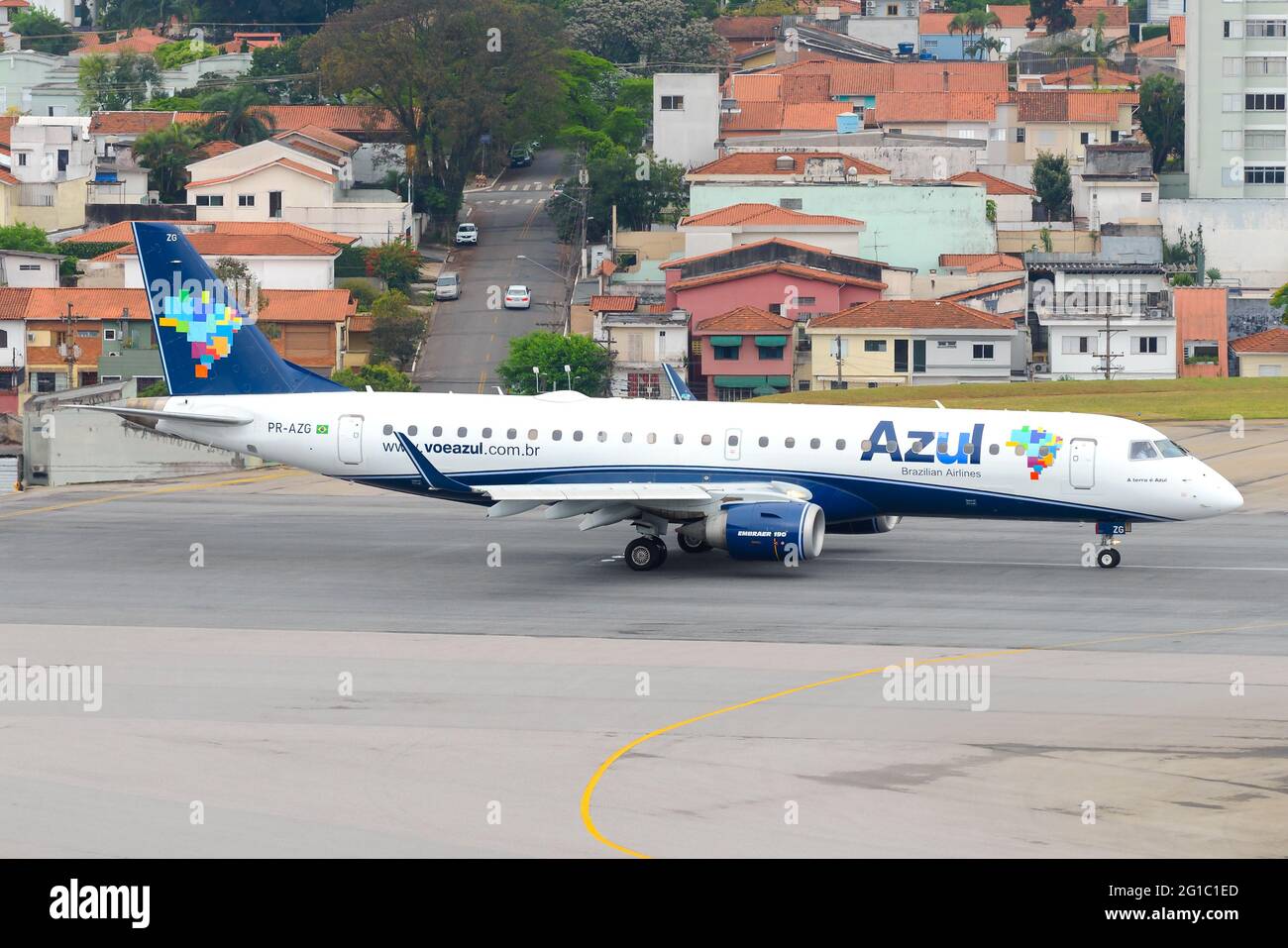 Embraer ERJ 190 of Azul Airlines (Linhas Aéreas) at the runway of ...