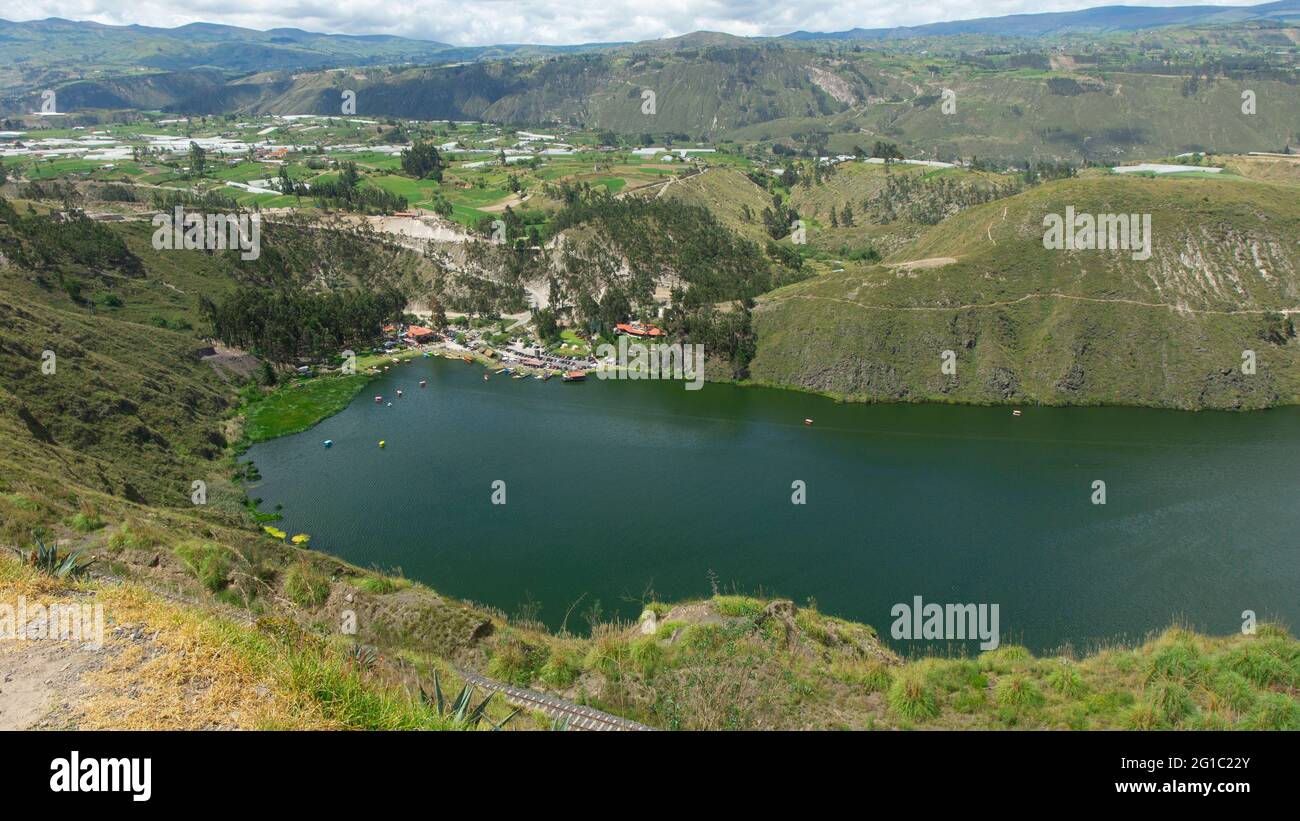 Yambo lake hi-res stock photography and images - Alamy