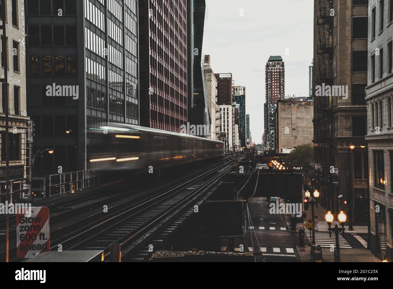 Train subway aerial view at Chicago, Vintage cityscape of Chicago ...