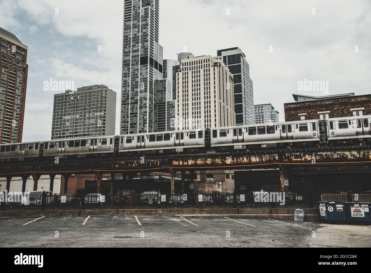 Train subway aerial view at Chicago, Vintage cityscape of Chicago ...