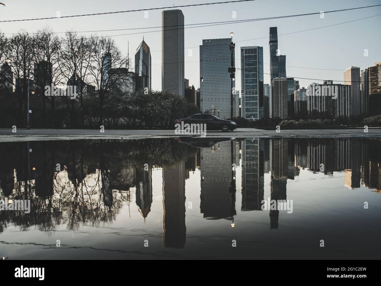 Chicago Skyline at Sunset, vintage style. City Chicago architecture ...