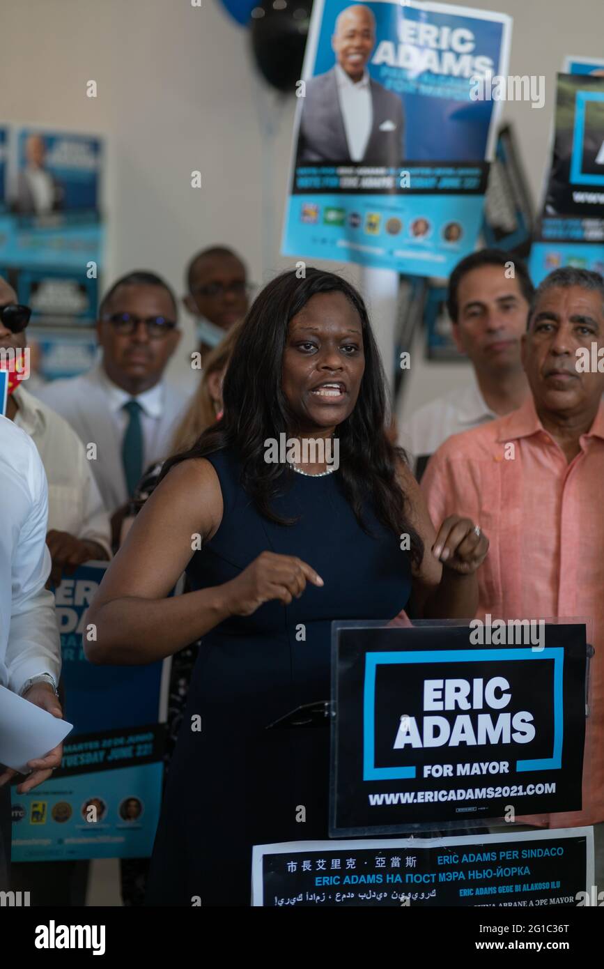 New York City Mayoral Candidate Eric Adams oepns Bronx campaign office ...