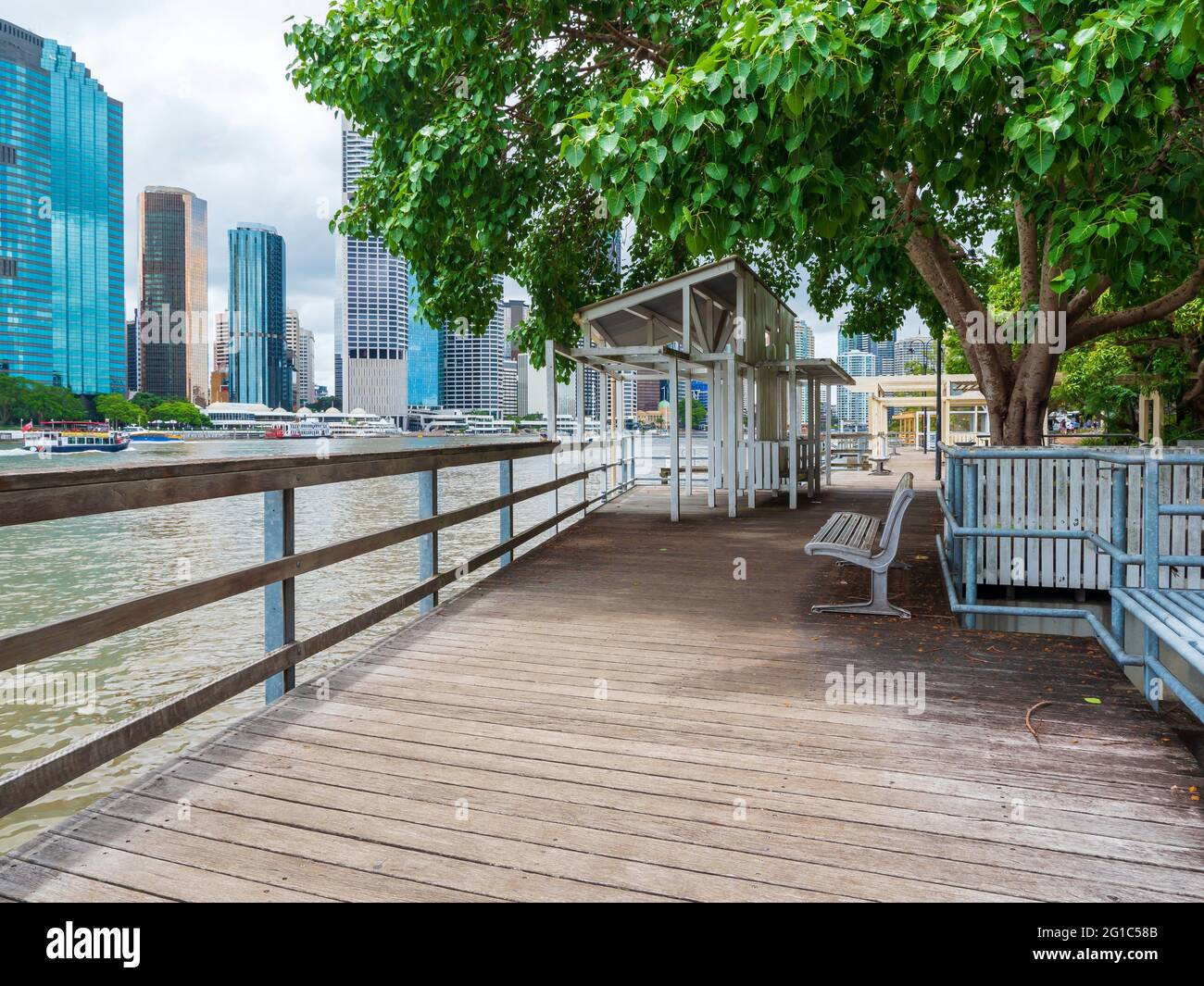 Walking path next to the Brisbane River in Queensland, Australia. Trees ...