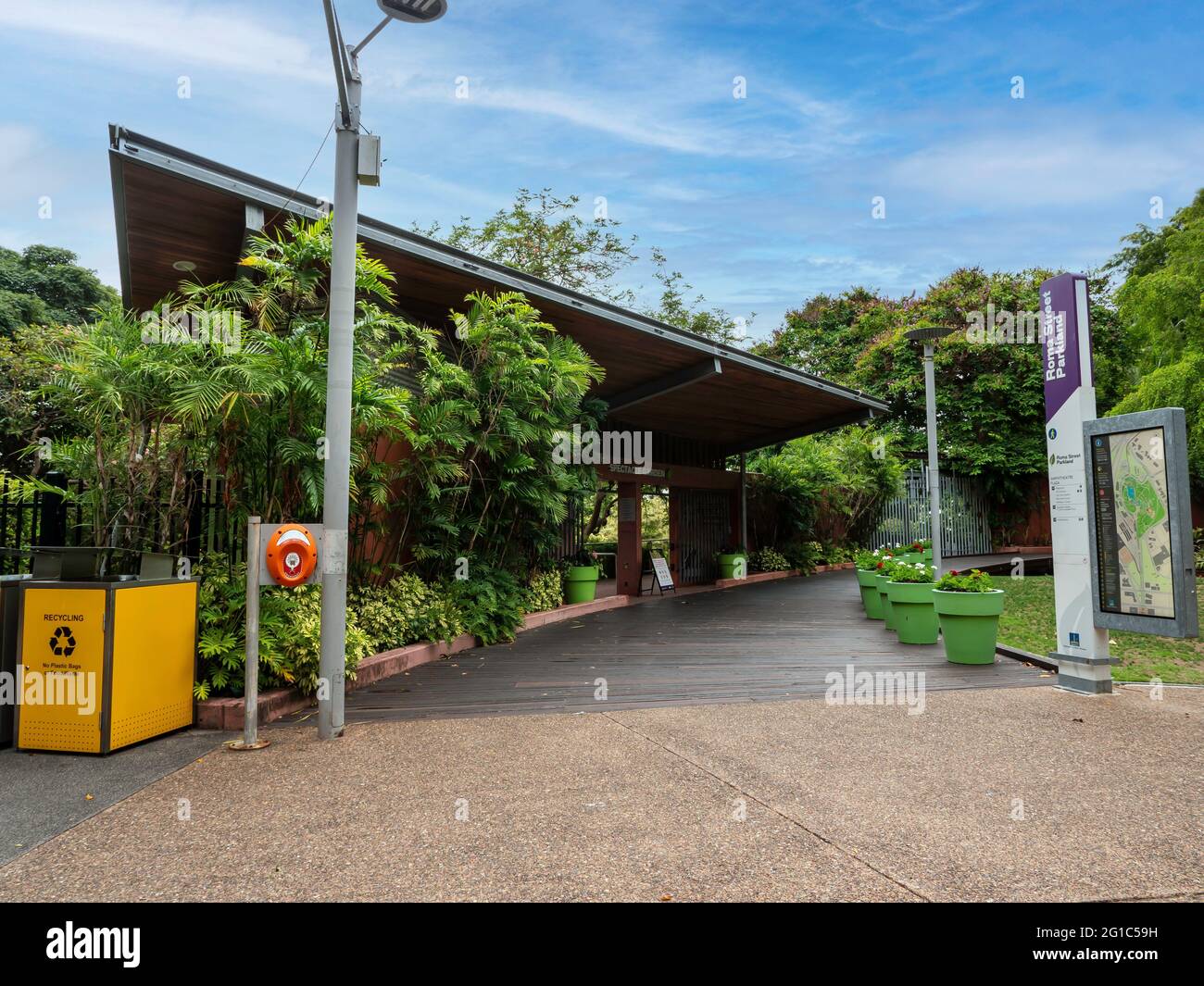Entrance of Roma Street Parkland, spectacle garden in Brisbane ...