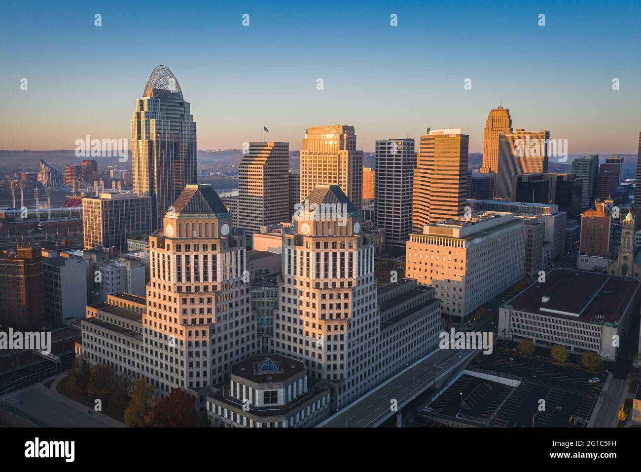 Cincinnati downtown aerial view, Ohio, USA skyline Stock Photo - Alamy