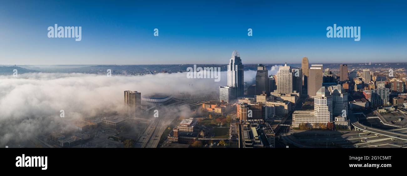 Ohio river fog hi-res stock photography and images - Alamy