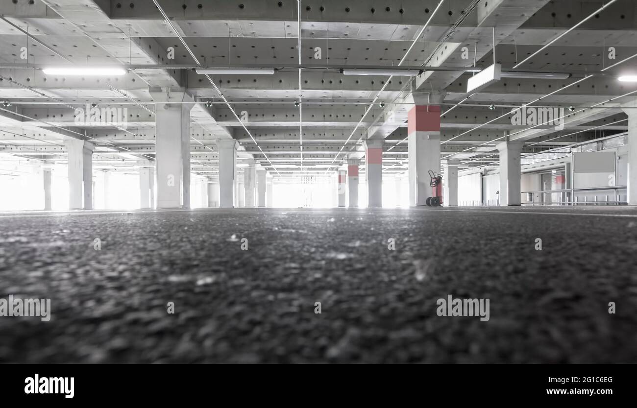 empty car parking lot. underground in the city Stock Photo - Alamy