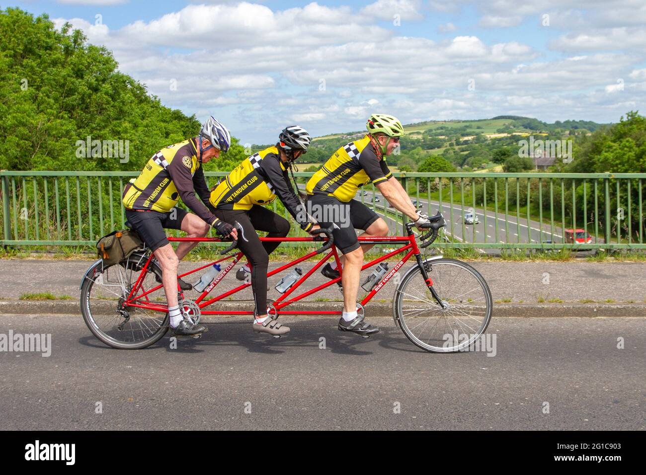 3 people tandem hi-res stock photography and images - Alamy