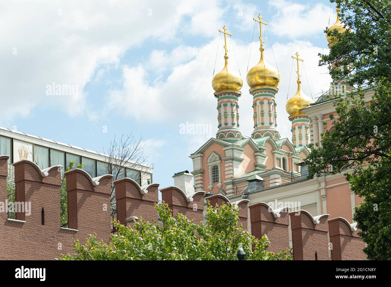 Complex of buildings of the Moscow Kremlin Stock Photo - Alamy