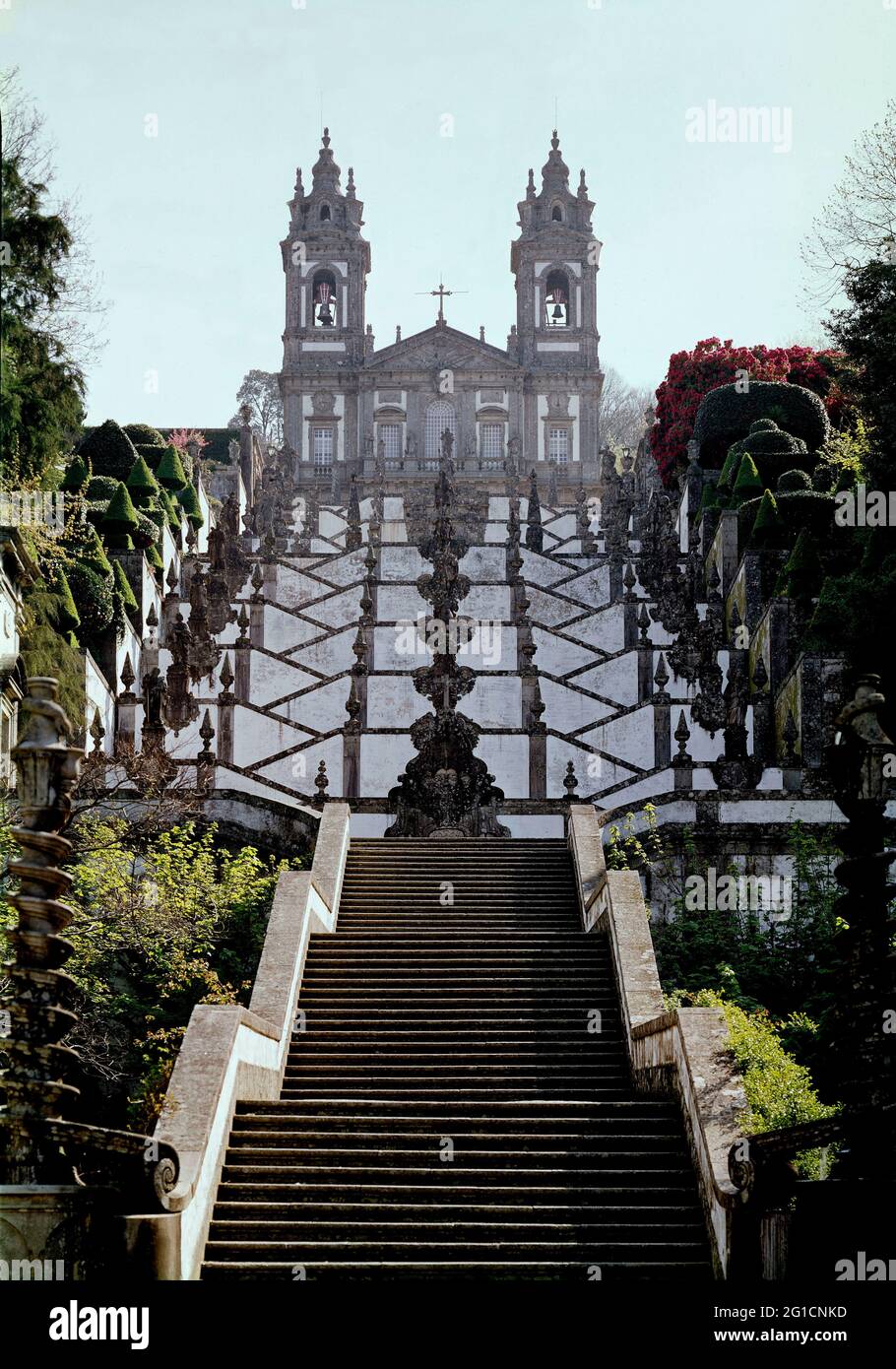 SANTUARIO DE BOM JESUS DO MONTE - BARROCO PORTUGUES. Location: IGLESIA ...