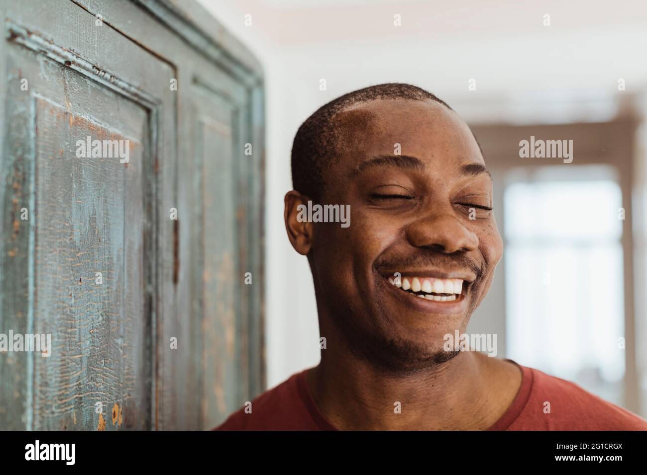 Happy eye hi-res stock photography and images - Alamy