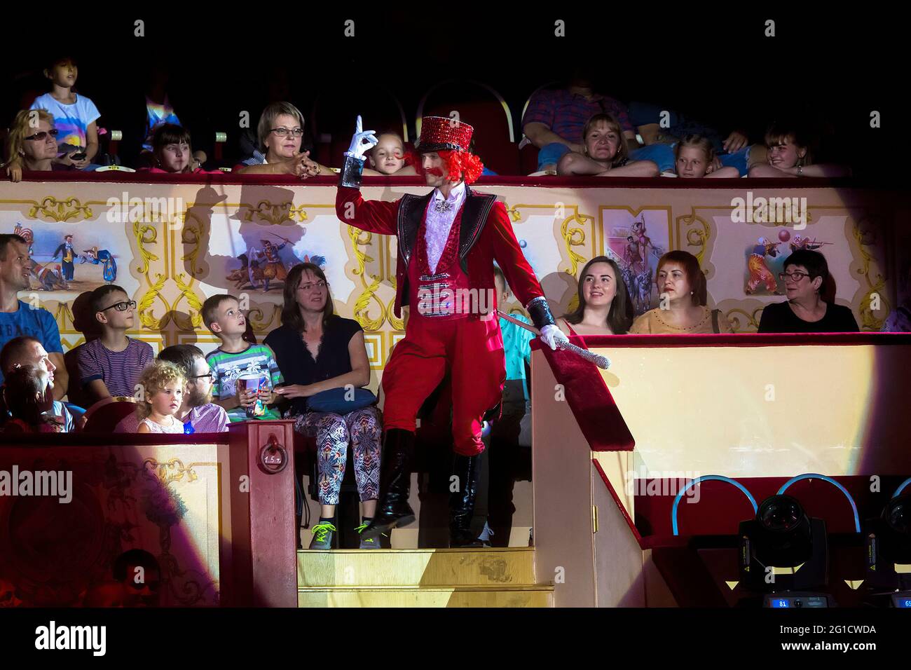 08-18-2019. St. Petersburg classic character of circus presenter, among ...