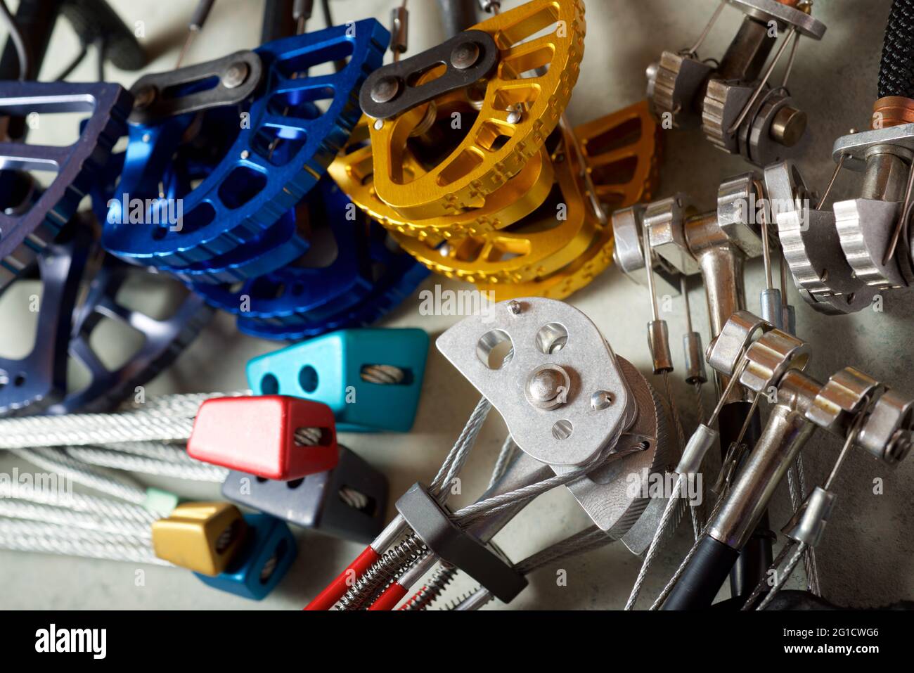 Climbing hardware hi-res stock photography and images - Alamy