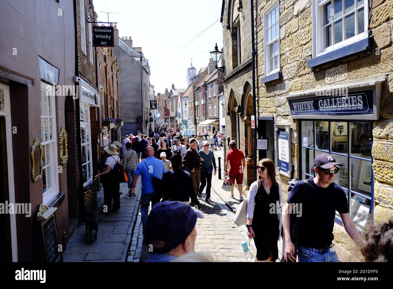 Whitby art gallery hi-res stock photography and images - Alamy