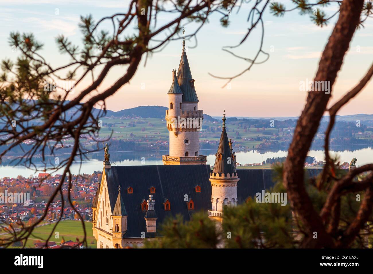 Famous Neuschwanstein castle in beautiful autumn colors in Bavaria and ...