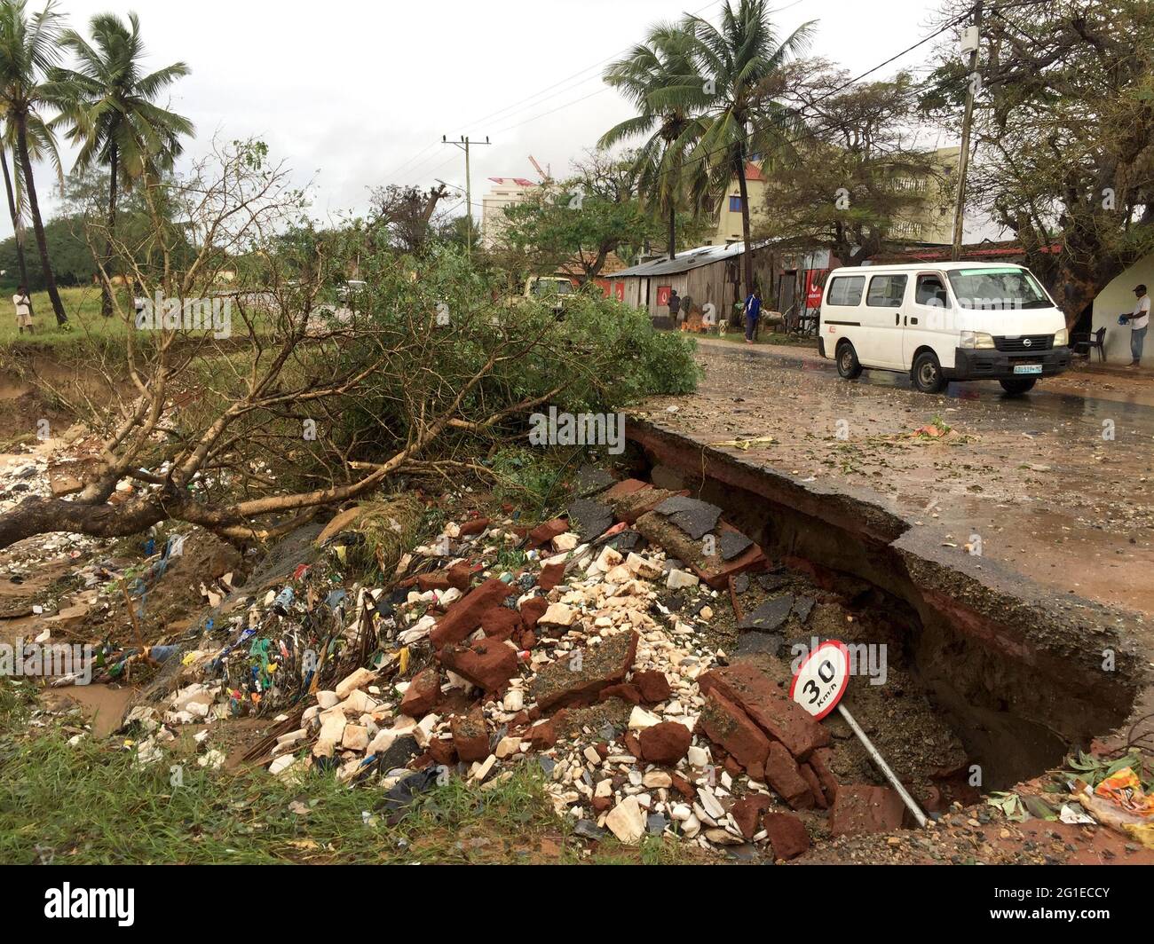 Cyclone kenneth hi-res stock photography and images - Alamy