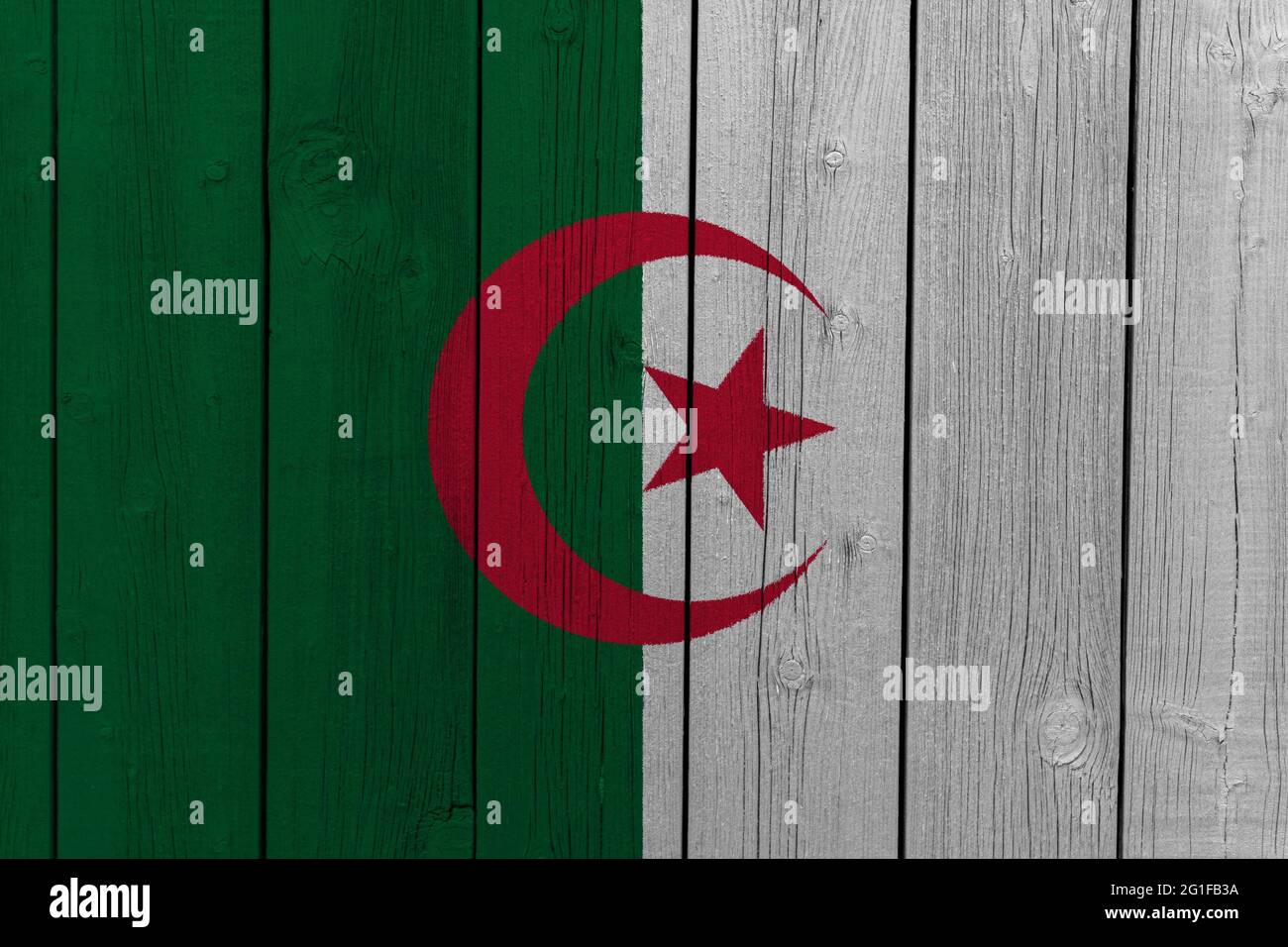 The National Flag of Algeria painted on a wooden wall Stock Photo - Alamy