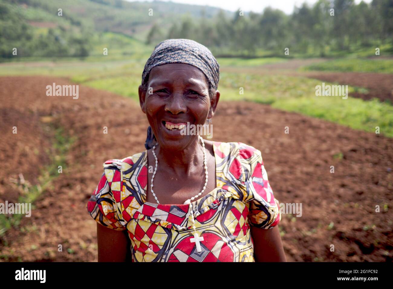 African woman working hi-res stock photography and images - Alamy