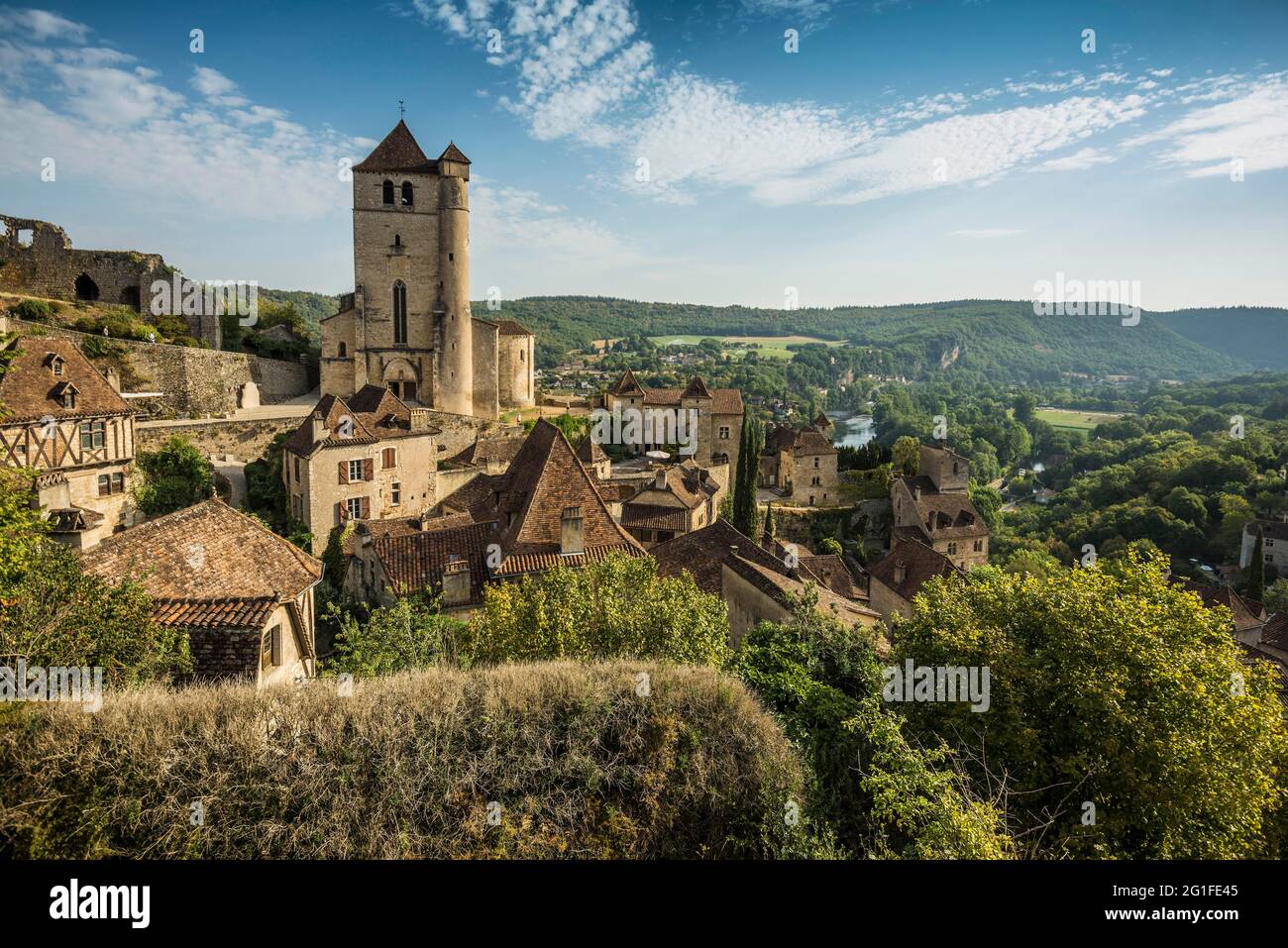 Saint-Cirq-Lapopie, Les Plus Beaux Villages de France, on the Lot ...