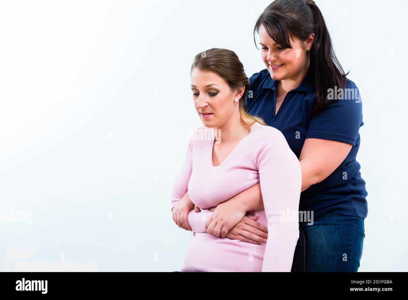 Women in First aid class practicing rescue of accident victims Stock ...