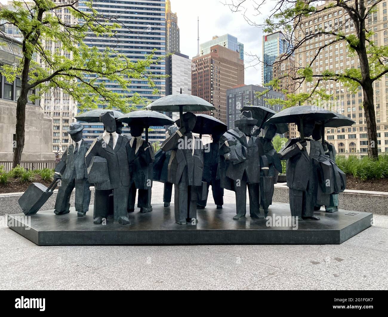 The gentlemen statues hi-res stock photography and images - Alamy