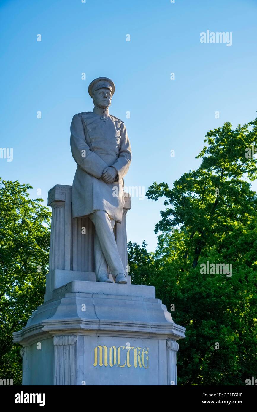 Moltke Monument at the Grosser Stern, Berlin, Germany Stock Photo - Alamy