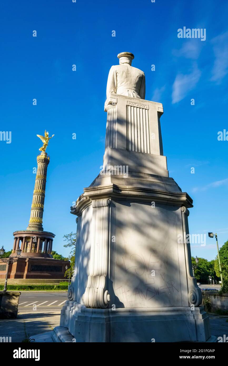 Male monument hi-res stock photography and images - Alamy