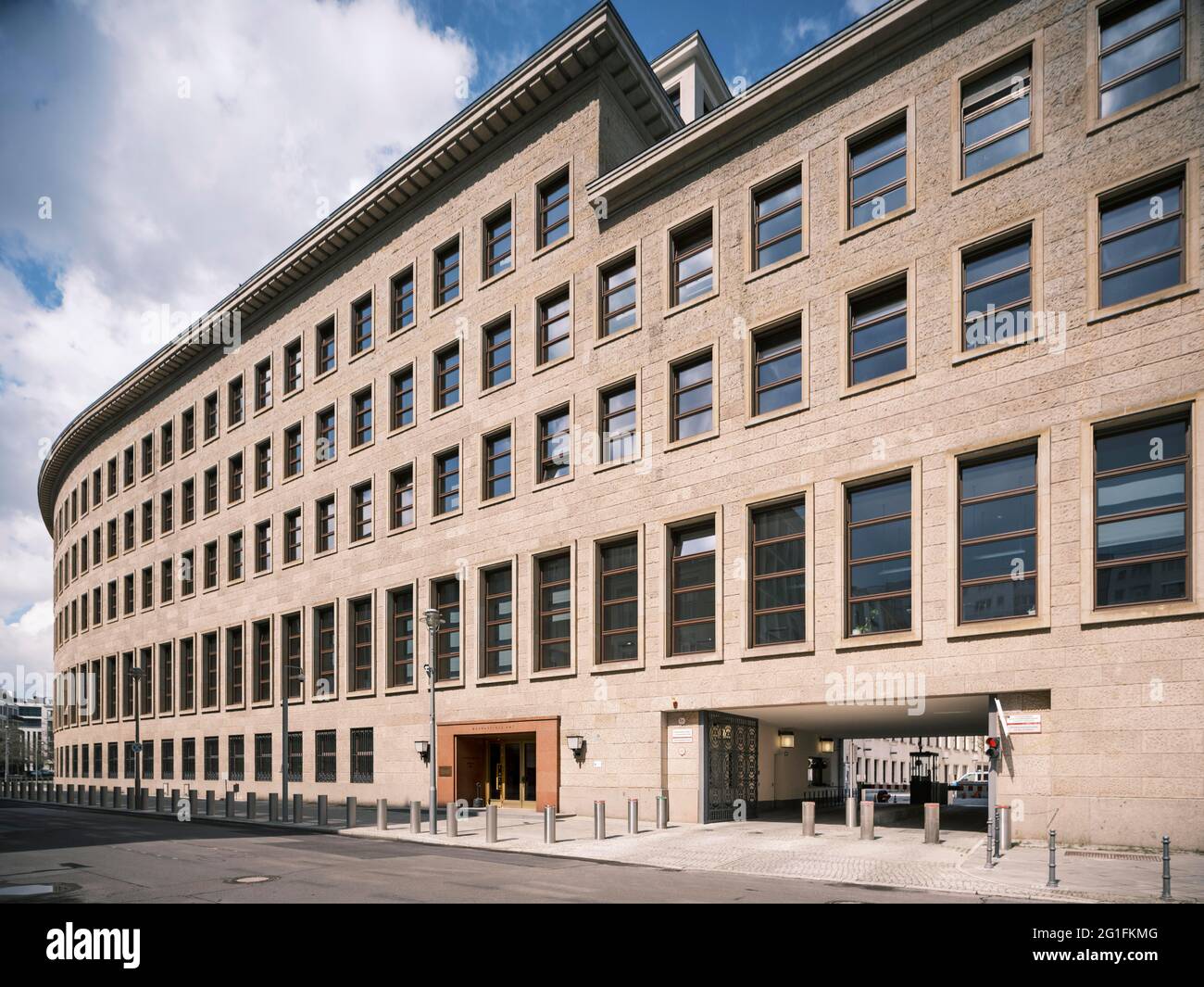 Reichsbank of berlin hi-res stock photography and images - Alamy
