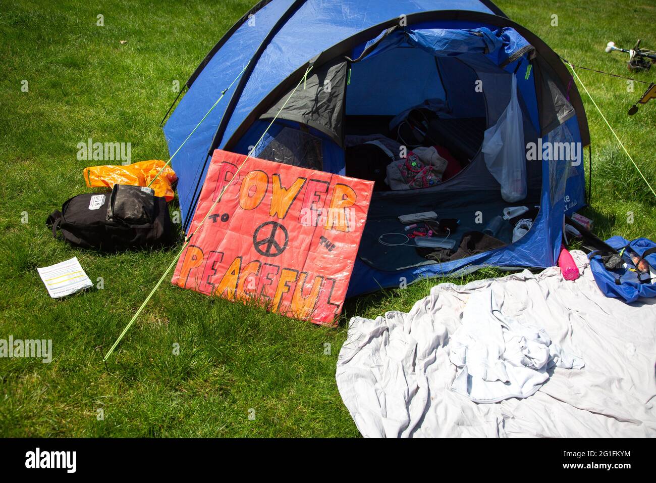 Camping signage hi-res stock photography and images - Alamy
