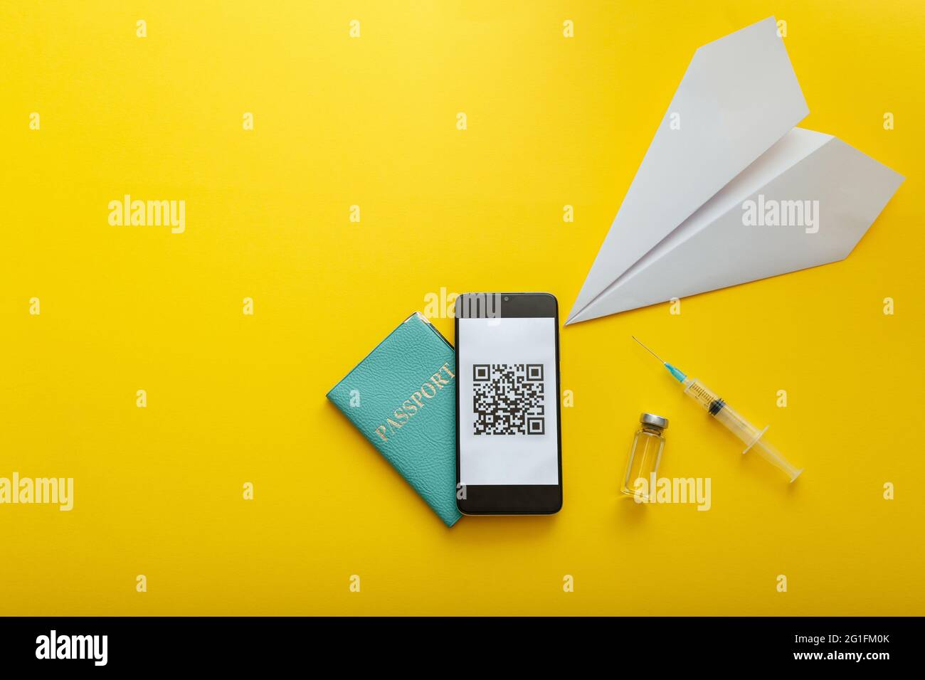 Green passport coronavirus Qr code on smartphone screen, Vaccine ...