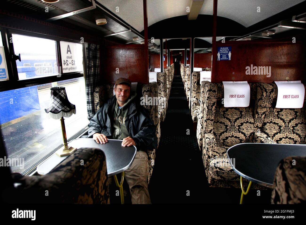 Jacobite steam train first class hi-res stock photography and images ...