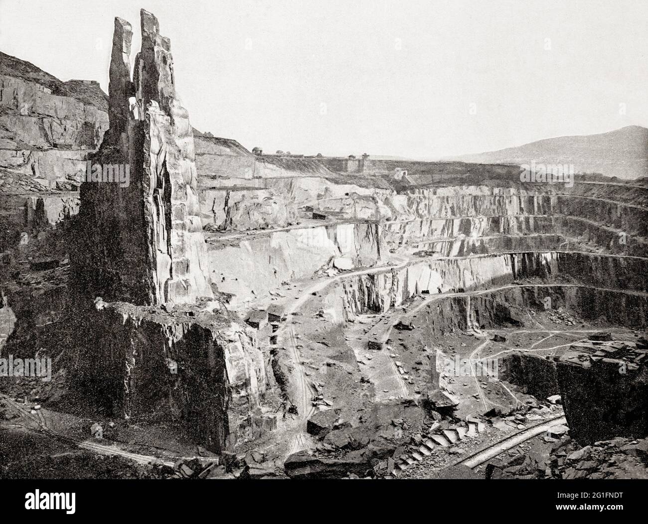 Penrhyn quarry slate hi-res stock photography and images - Alamy