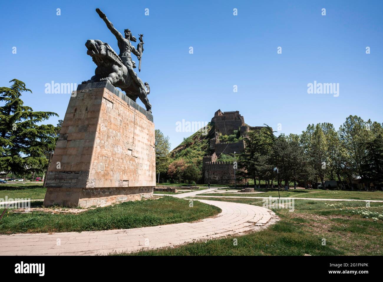 Statue of a hero in front of the fortress of Gori, Gori, Inner Cartelia ...