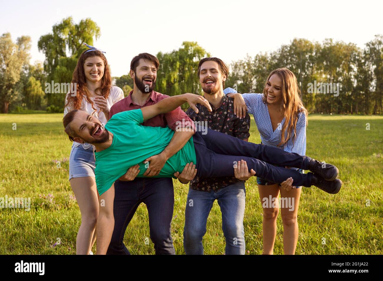 Carry together hi-res stock photography and images - Alamy