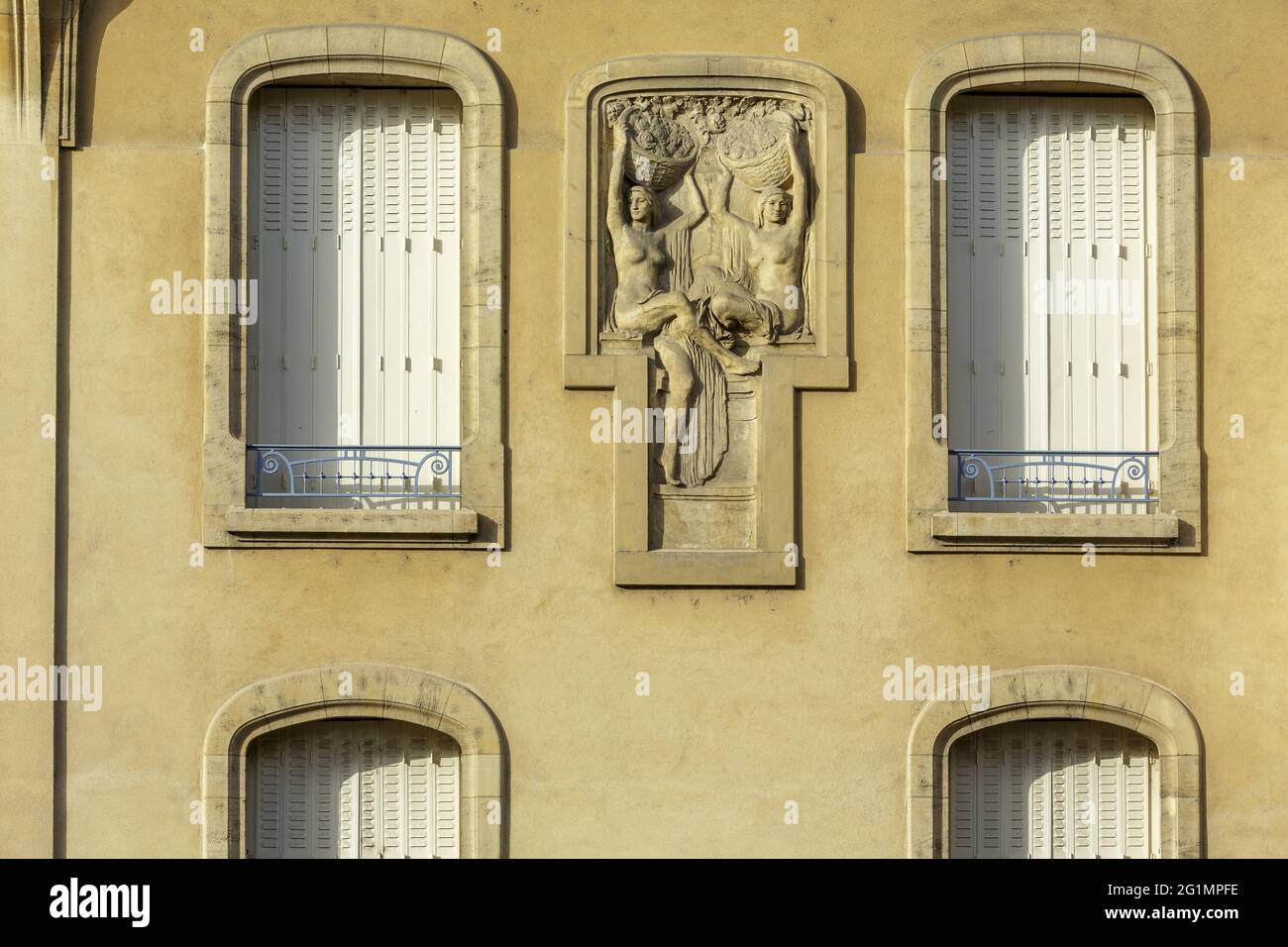 France, Meurthe et Moselle, Nancy, detail of the facade of the Corbin ...