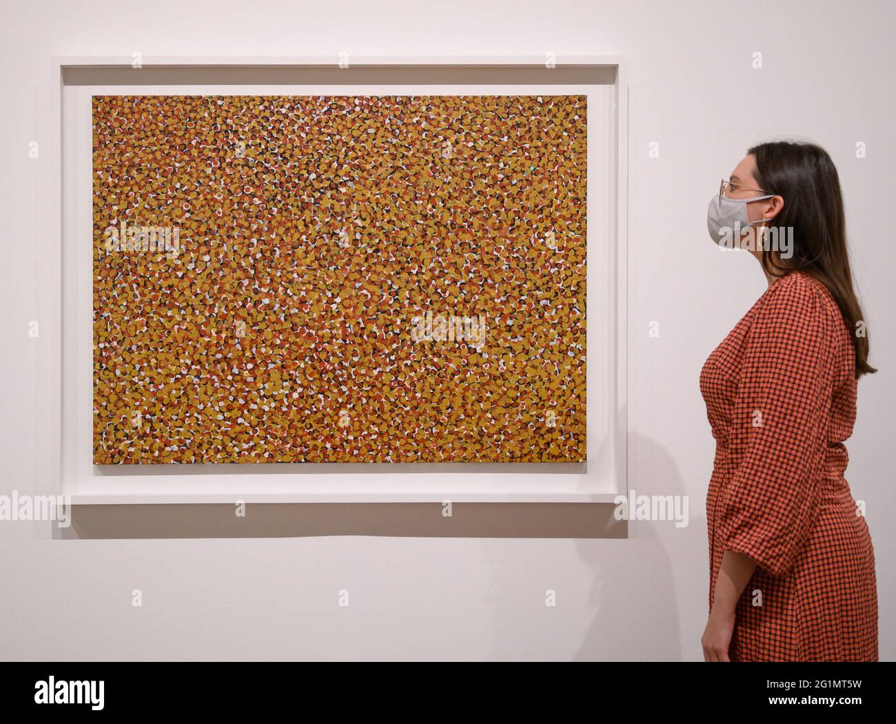 Anmatyerre people hi-res stock photography and images - Alamy