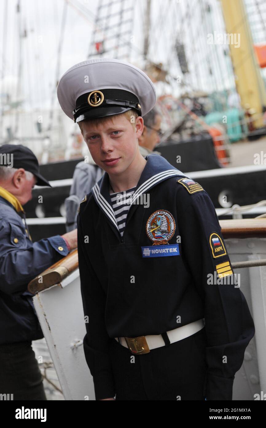 Russian sailor hi-res stock photography and images - Alamy