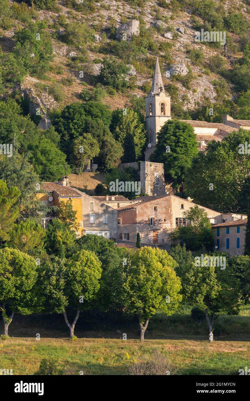 Monieux village hi-res stock photography and images - Alamy