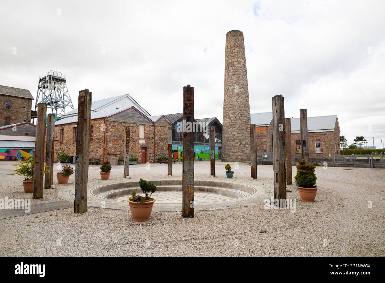 Robinson's shaft & engine room in Heartlands, Pool, Cornwall Stock ...