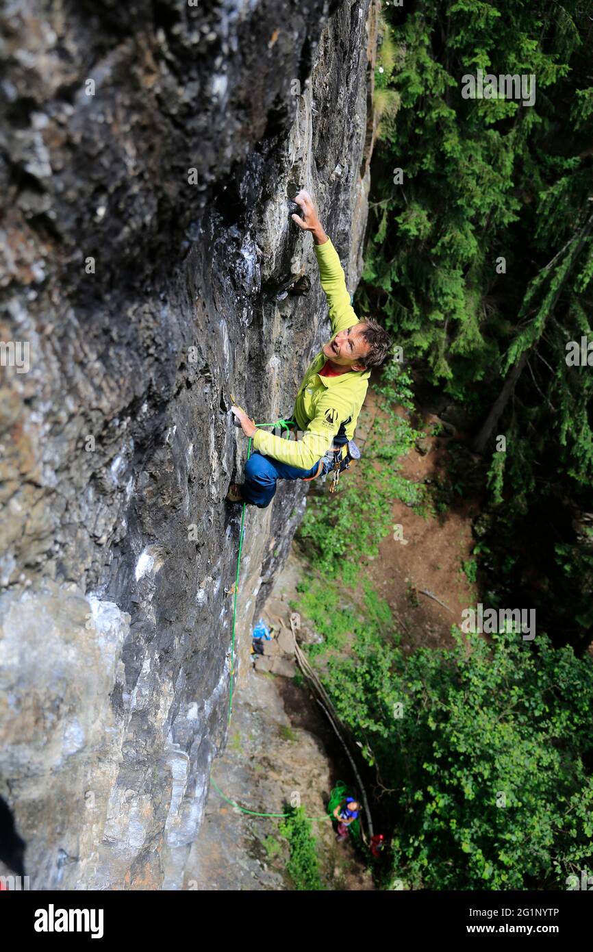 France, Haute-Savoie, Chamonix-Mont-Blanc, Mont-Blanc massif, climbing ...