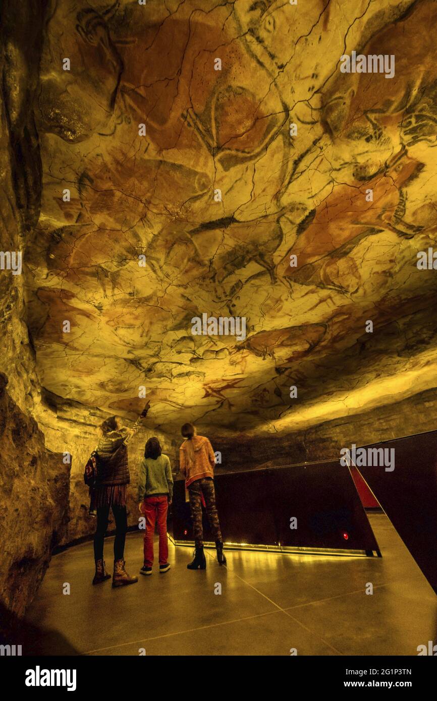 Spain, Cantabria, Sentillana del Mar, ornated prehistoric cave of ...