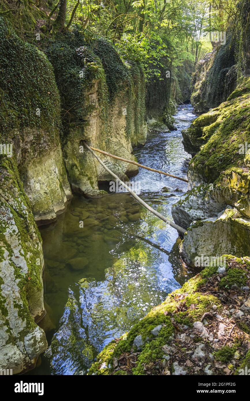 Gresy sur aix hi-res stock photography and images - Alamy