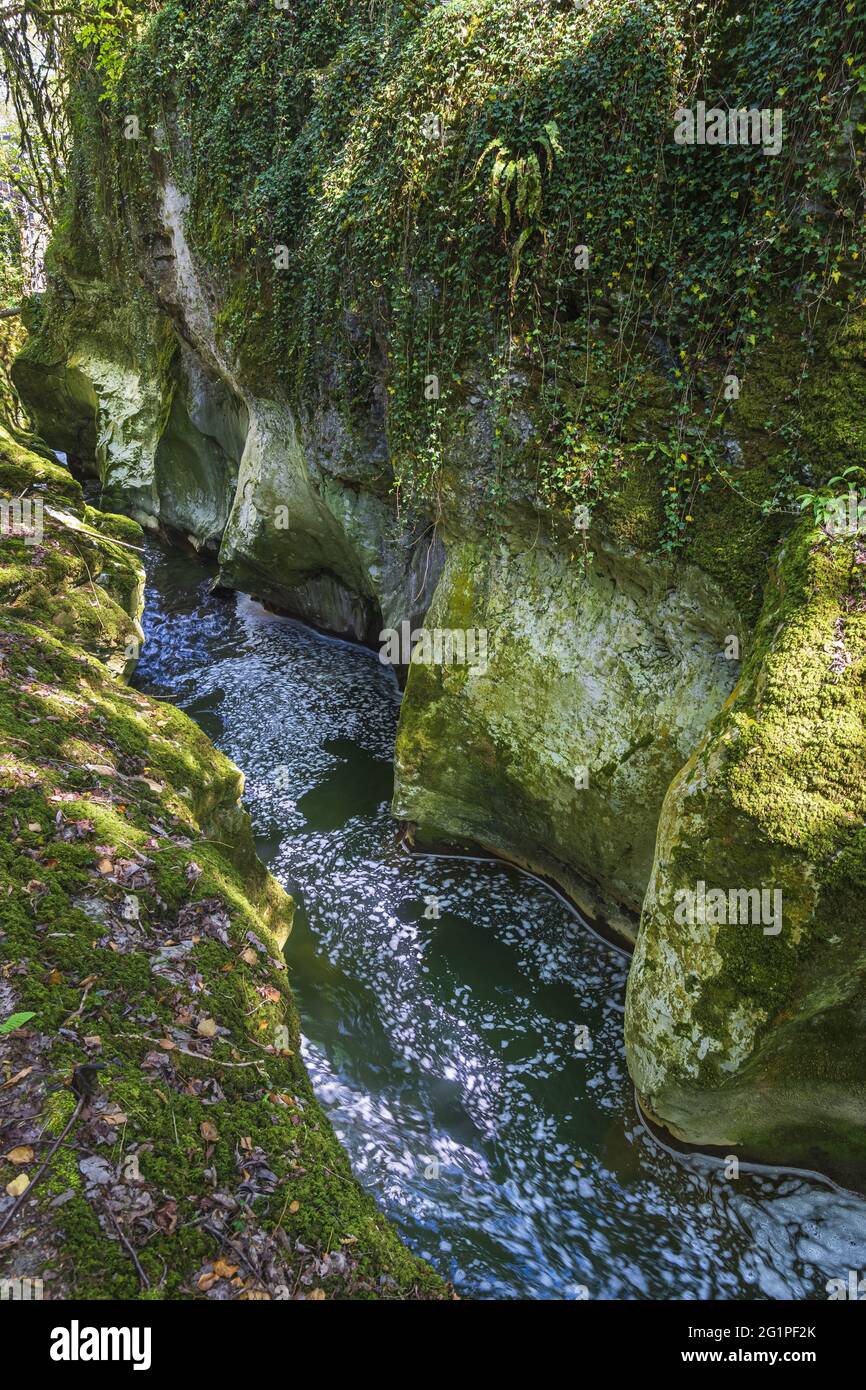 Gresy sur aix hi-res stock photography and images - Alamy