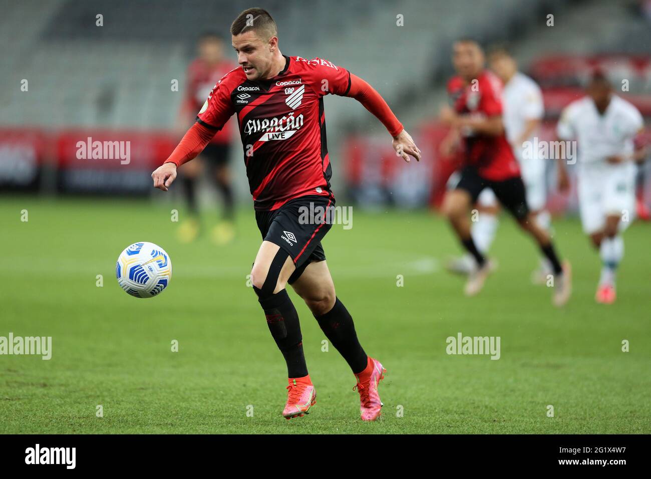 Renato Kayzer do Athletico durante a partida entre Athletico e América ...