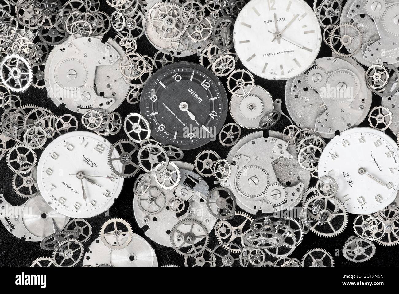 Watch parts hi-res stock photography and images - Alamy