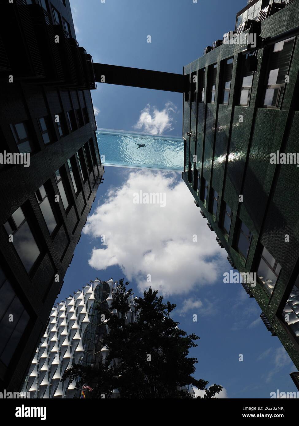 Sky swimming pool nine elms hi-res stock photography and images - Alamy